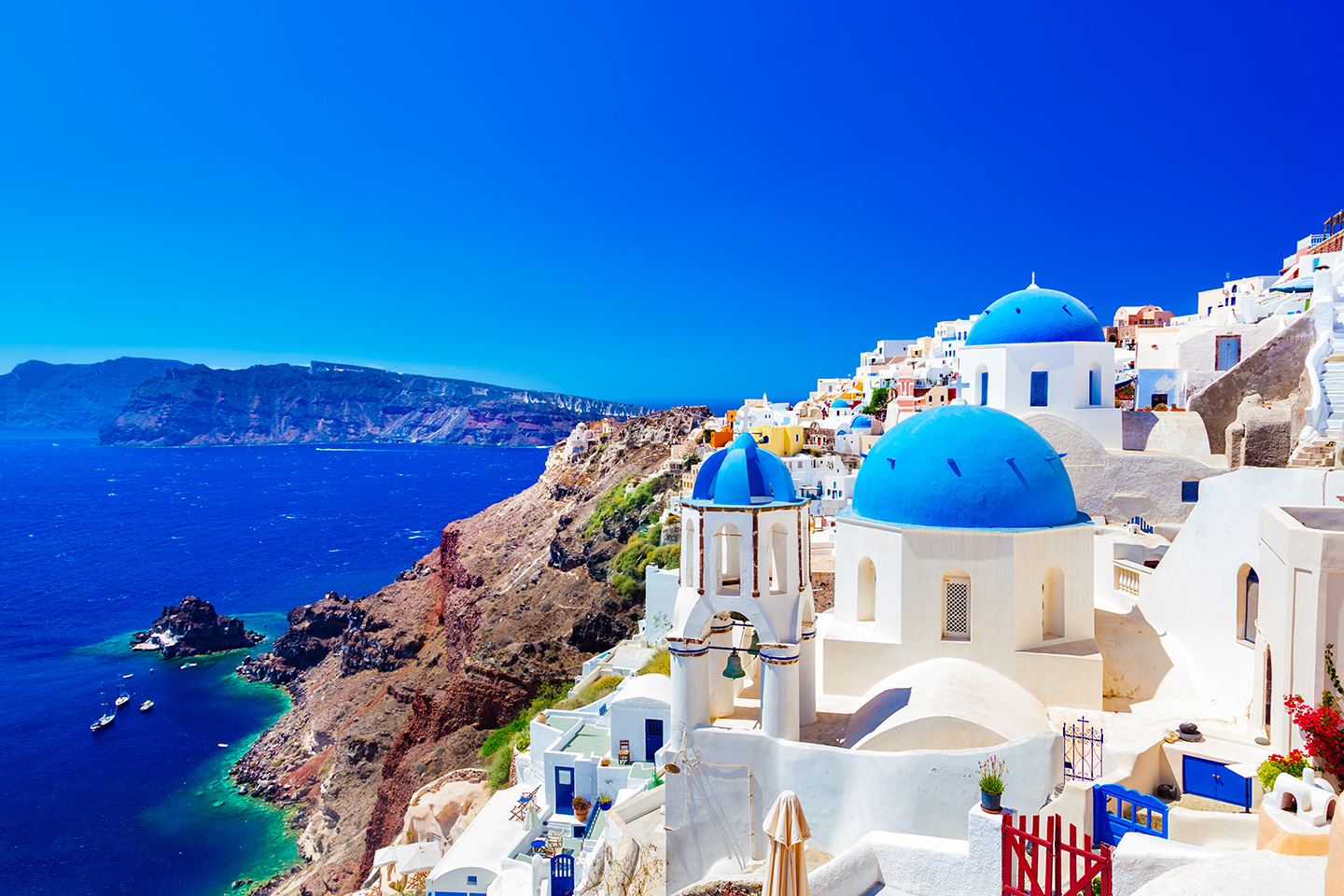 9 Most Colorful Fishing Towns in the World