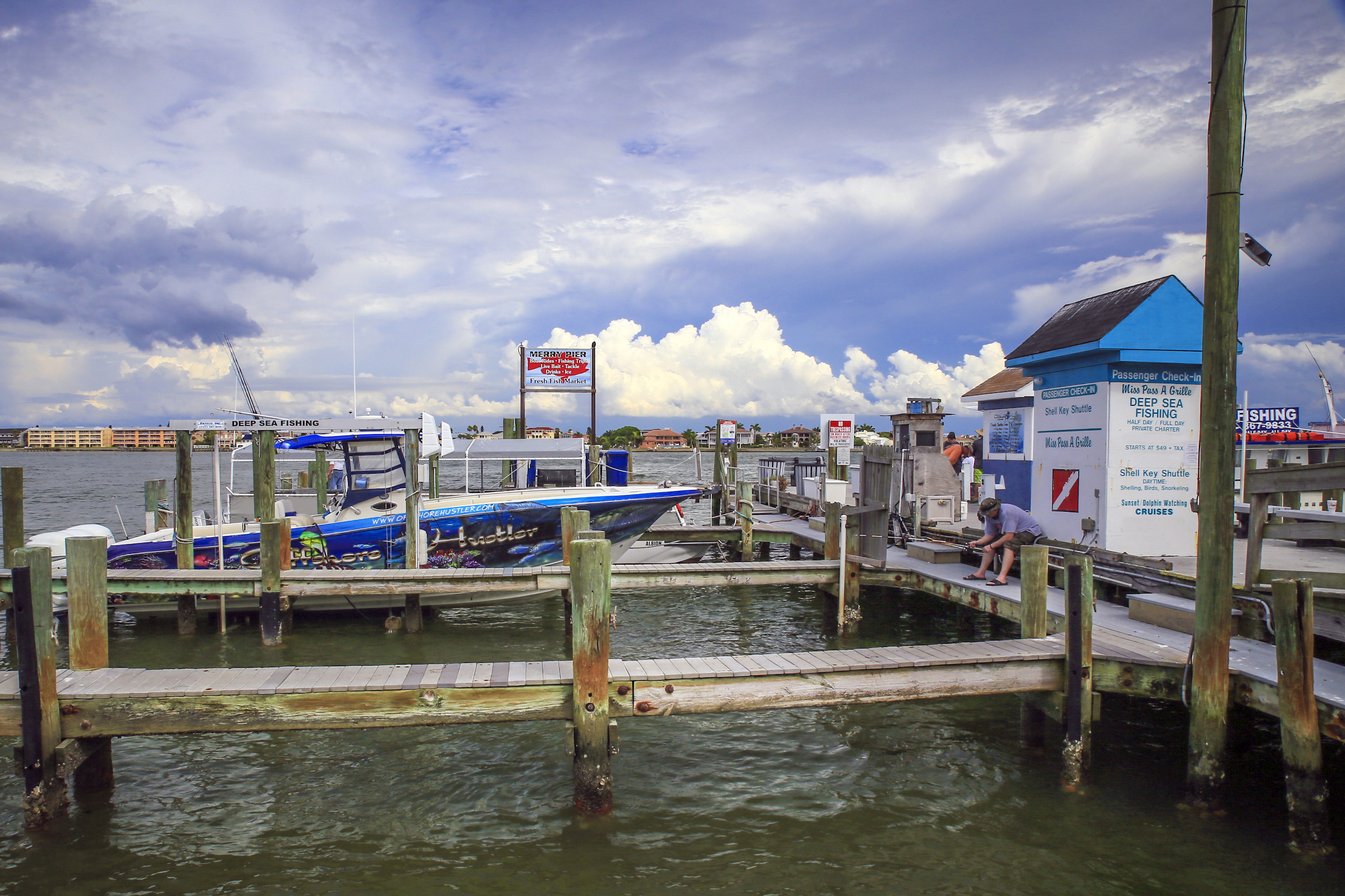 5 Unique Fishing Piers in St. Petersburg, FL