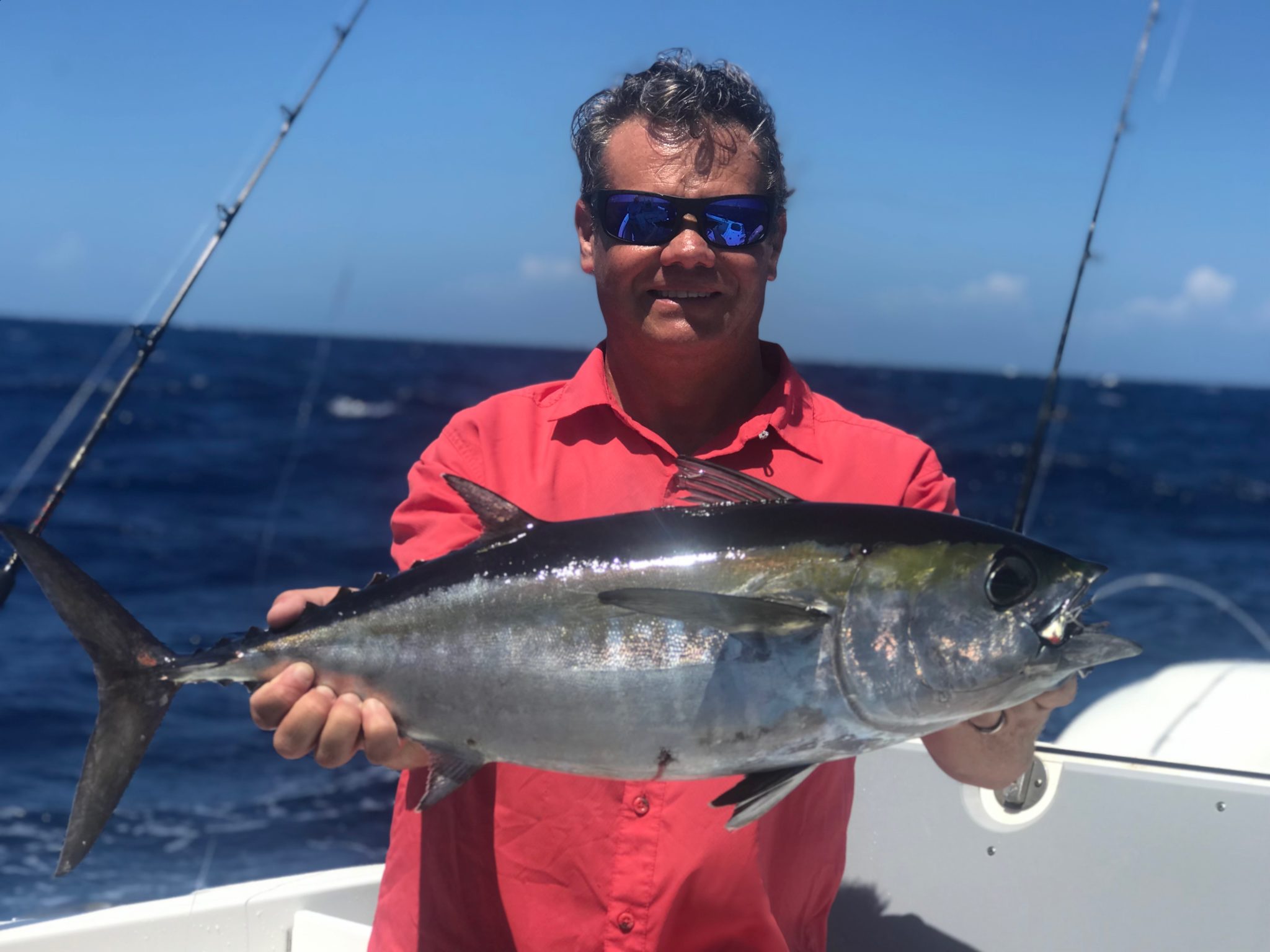 How to Go Deep Sea Fishing in Florida Keys: The Complete Guide for 2024