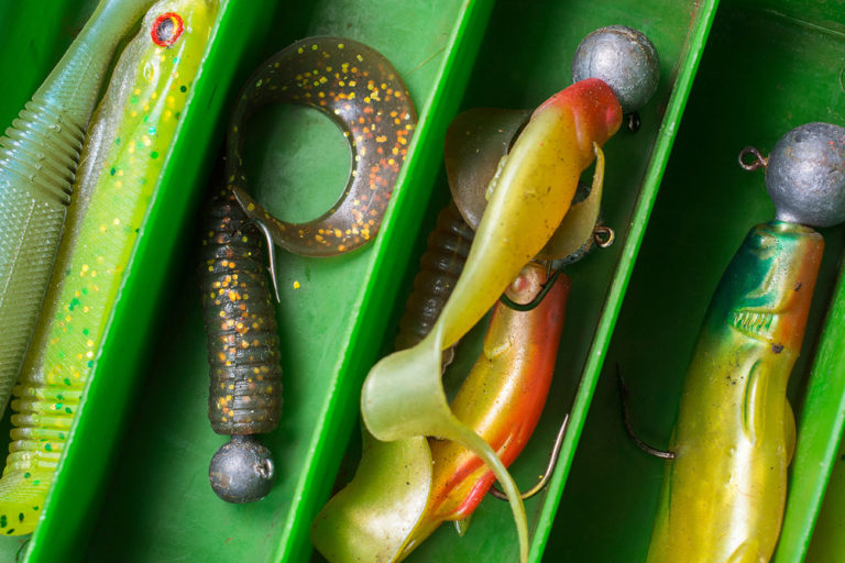 How to Go Jig Fishing: The Complete Guide