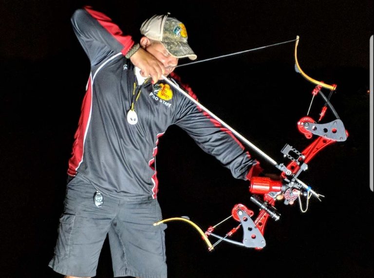 How to Go Bowfishing: The Complete Guide for 2026