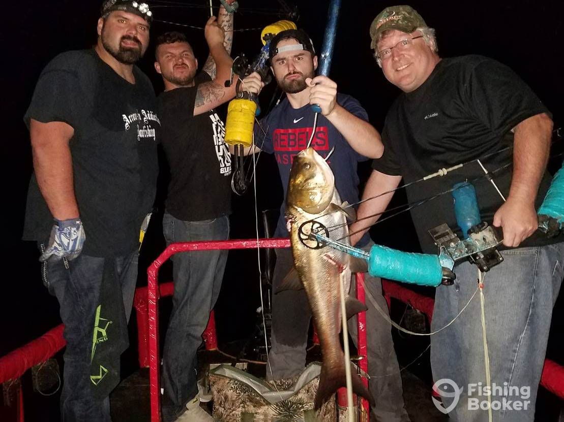Fishing in LAKE HAMILTON: The Complete Guide